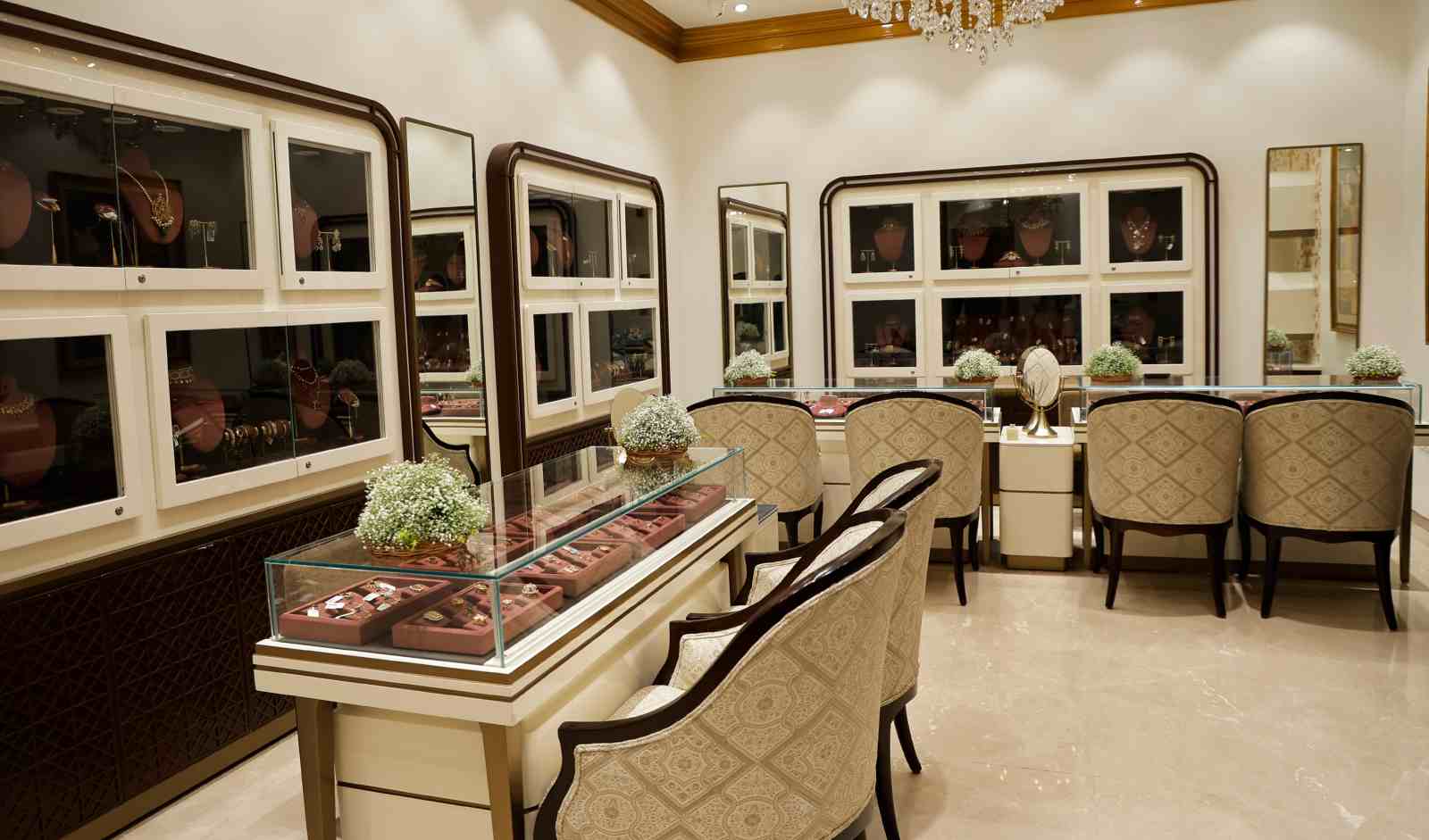 Spinny Expands Offline Presence, Opens Experiential Hub in Pune - Indian Retailer